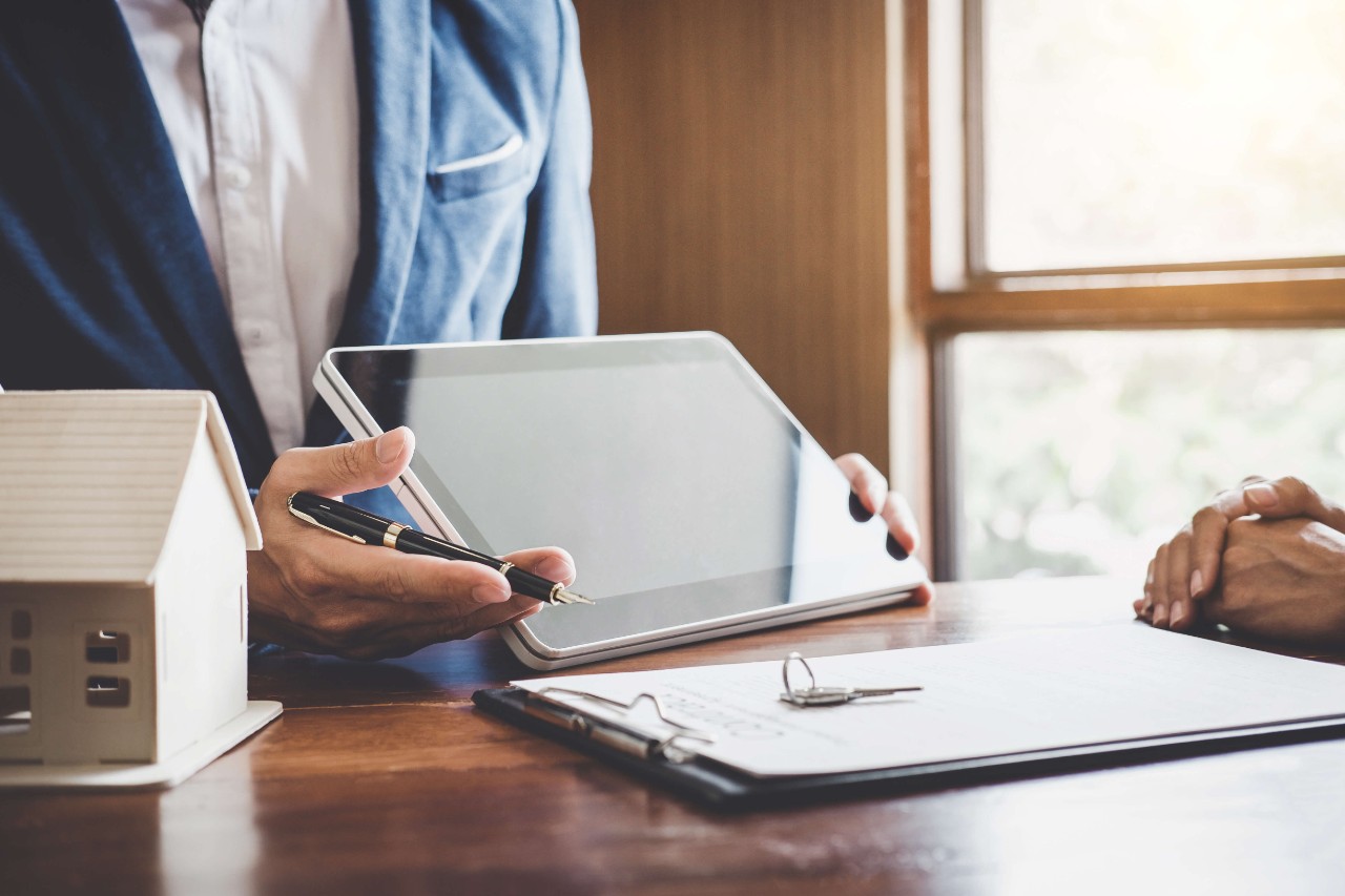 Allianz Sri Lanka | Notify Property and Casualty Claim